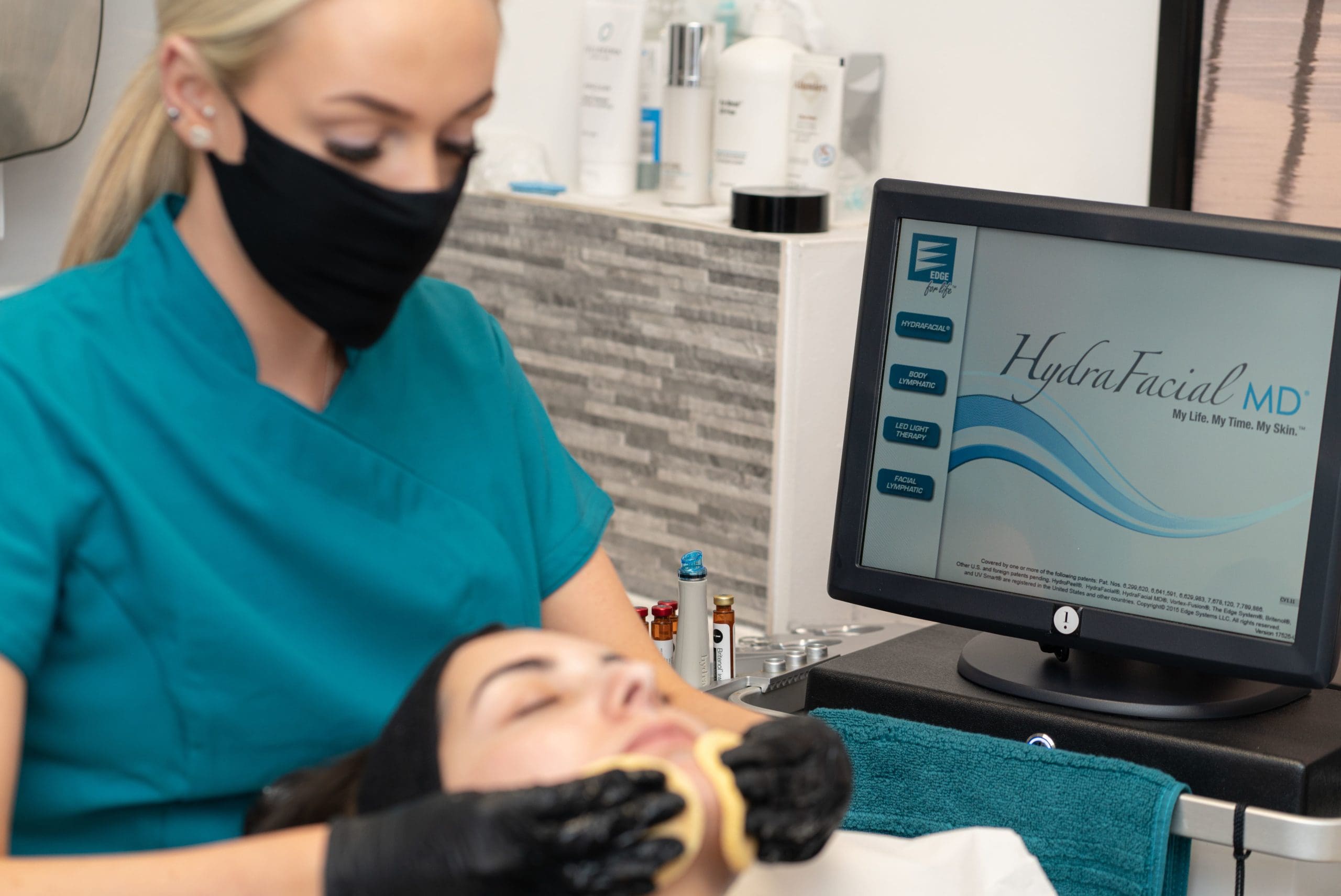 Hydrafacial Treatment - Perfect Skin Solutions